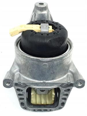 China 8W0199372AB Engine Parts Engine Mount for sale