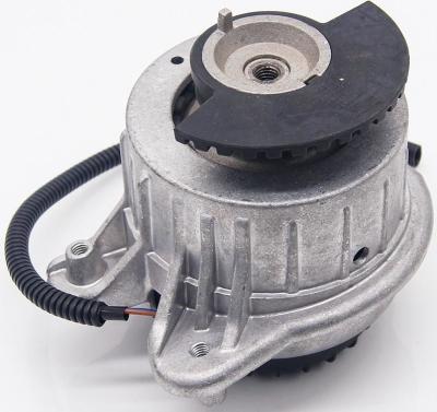 China 2222407617 Engine Parts Engine Mount for sale