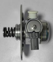 China 13518604229 Engine Parts High Pressure Pump for sale