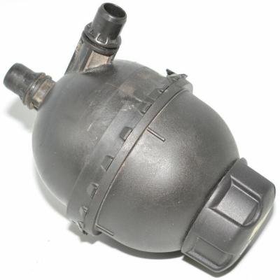 China 17137604431 Engine Parts Expansion Tank for for sale