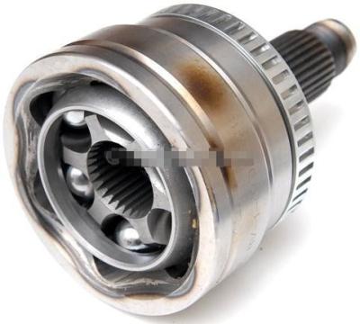 China LR032577 Transmission Parts C.V Joint for sale