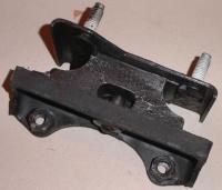China 5682515 Transmission Parts Transmission Mount for sale
