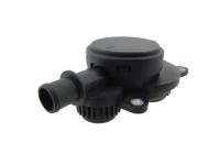 China Mercedes VITO 6110160234 Engine Parts Crankcase Breather Oil Trap for sale