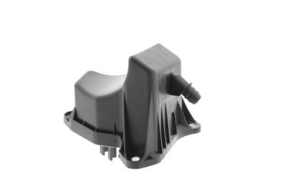 China Mercedes Benz 2730160134 Engine Parts Oil Seperater for sale