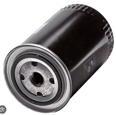 China 068115561B Engine Parts Oil Filter for sale