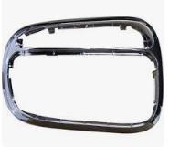 China Mercedes Benz 2032671988 Chassis Parts Center Shifter Trim Cover for sale