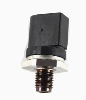 China Mercedes Sprinter 0051535828 Auto AC and Electricity Parts Fuel Pressure Sensor for sale