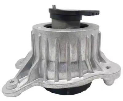 China Mercedes Benz 2052406317 Chassis Parts Engine Mount for sale