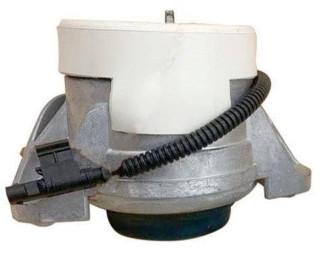 China Mercedes Benz 2222407917 Chassis Parts Engine Mount for sale
