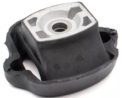 China Mercedes Benz 1232413013 Chassis Parts Engine Mount for sale