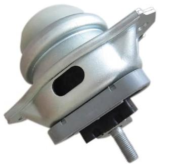 China Land Rover KKB500590 Chassis Parts Engine Mount for sale