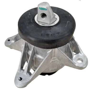 China Mercedes Benz 1672405300 Chassis Parts Engine Mount for sale