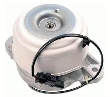 China Mercedes Benz 2042403617 Chassis Parts Engine Mount for sale