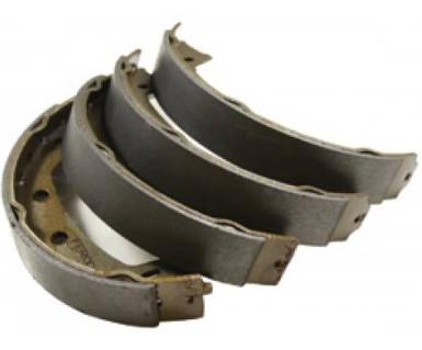 China Land Rover LR001020 Chassis Parts Brake Shoe Set for sale