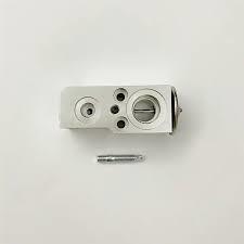 China Mercedes VITO 4478350400 Auto AC and Electricity Parts Expansion Valve for sale