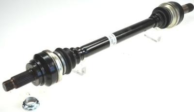 China BMW 33207566087 Chassis Parts Drive Shaft for sale