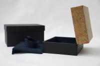 China Customized Logo Cork and Pu Leather Watch Box for Colorful Sponge for sale