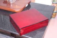 China Wooden Watch Packaging Box for Customization and Global Delivery Your Logo and Color for sale