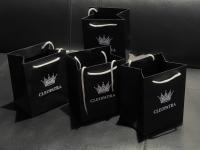 China Customized Black Jewelry Paper bags for sale