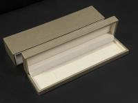 China Customized Logo Luxury High End Bracelet Box or Long Chain Box with Excellent Service for sale