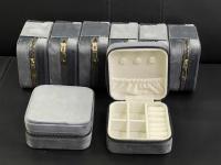 China Gray Velvet Travel jewelry box organizer jewelry box women gift velvet jewelry box for sale