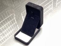 China Black velvetJewelry box for Pendant Box for luxury jewelry packaging for sale