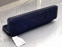 China Black Velvet Bracelet Box for velvet jewelry packaging box for sale