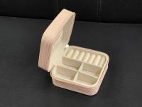 China Apricot Travel jewelry box organizer jewelry box women gift Pu jewelry box for sale