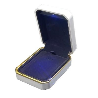 China Luxury LED Jewelry Box-LED Necklace Box Customized your style for sale