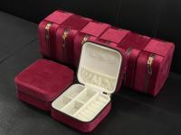 China Blush Velvet Travel jewelry box organizer jewelry box women gift velvet jewelry box for sale