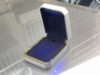 China Luxury LED Jewelry Box-LED Pendant Box Customized your style for sale