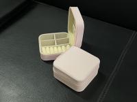 China Pink Travel jewelry box organizer jewelry box women gift Pu jewelry box for sale