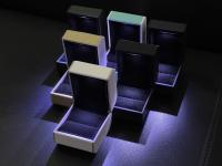 China Customized Your Logo-White Pu Leather LED Ring Box for sale