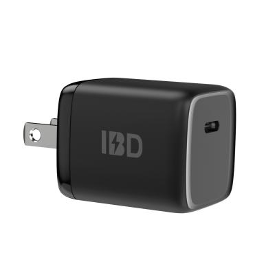 China OEM Logo Fast 33W Mini USB PD Wall Charger For Mobile Phone for sale