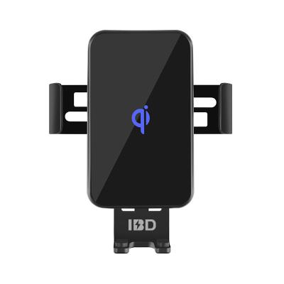 China Qi Fast Wireless Car Charger 15W 10W Auto Clamping Stand Phone Holder with Type C for sale