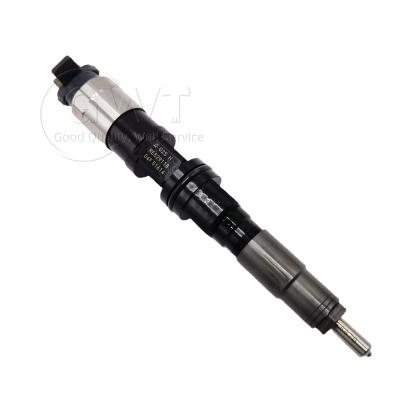 China DZ100217 BOSCH Diesel Fuel Injectors RE529118 RE546781 RE524382 SE501962 for sale