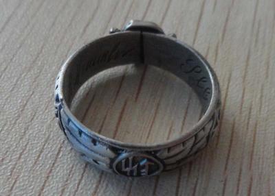 China Memorialized Souvenir Badges Metal Ring With Pewter , Antique Silver for sale