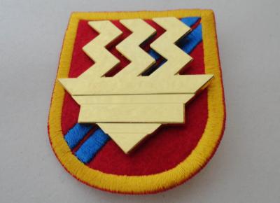 China Soft Enamel Pin, Lapel Pin with Brass Embroidery Patch, Gold Plating for Promotional Gift for sale