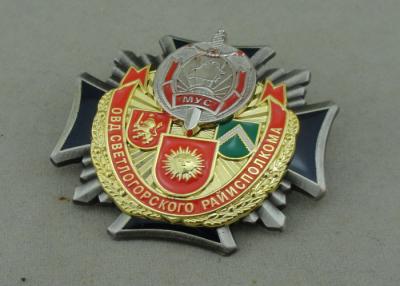 China Gold 3D Souvenir Badges Soft Enamel Custom Award Medals 2.0 Inch for sale