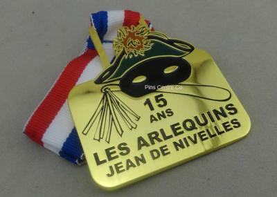 China Gold Belgium Carnival Celebration Medals Badge , Zinc Alloy Sports Medals for sale