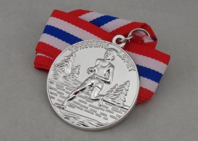 China Zinc Alloy Die Casting Medal , 3D Silver Running Medal Badge for sale
