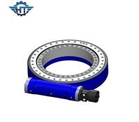China IP66 Slow Speed Solar Slewing Drive Worm Gear Enclosed For Single Solar Tracking System for sale