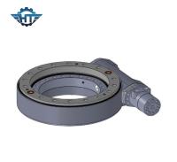 China SE21 Solar Tracker Slew Drive High Torque and Stability with Hourglass Worm Technology for sale
