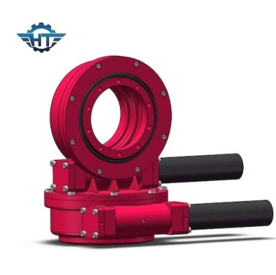 China 0.15 ° Accuracy QT Dual Axis Slew Drive Backlash For Solar Tracking System for sale