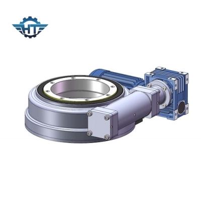 China Enclosed IP66 CE Certified Electric Slew Drive With Compact Design And Self Locking Feature for sale