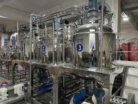 China PLC 1000L Cosmetic Manufacturing Machine Emulsifying Homogenizer Paste Ointment Mixer for sale