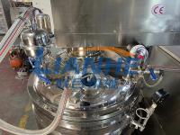 China Cosmetic Cream Vacuum Emulsifier Mixer 300L-500L Agitator 65 Rpm for sale