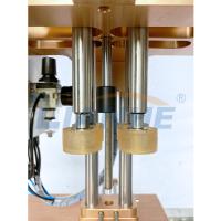 China Desktop Small Bottle Capping Machine Semi Auto 30-40 Caps/Min for sale