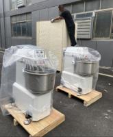 China Industrial Spiral Dough Mixer Automatic Wheat Flour Mixing Machine 25kg 50kg 80kg for sale