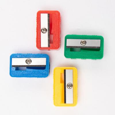 China School Kids Manual Uni Color Pencil Sharpener 65MN for sale